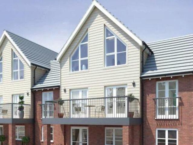 Waterside Crescent, Castleford, 4 Bedroom Link