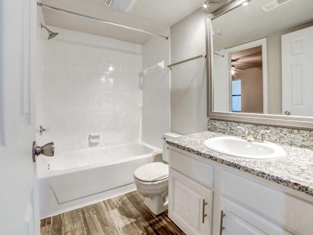 Waterside Apartments Tulsa 1 Bedroom Apartment for Rent at 1703 S Jackson Ave, Tulsa, OK 74107 Riverview Park