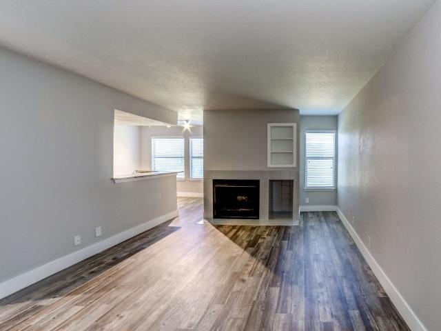 Waterside Apartments Tulsa 2 Bedroom Apartment for Rent at 1703 S Jackson Ave, Tulsa, OK 74107 Riverview Park