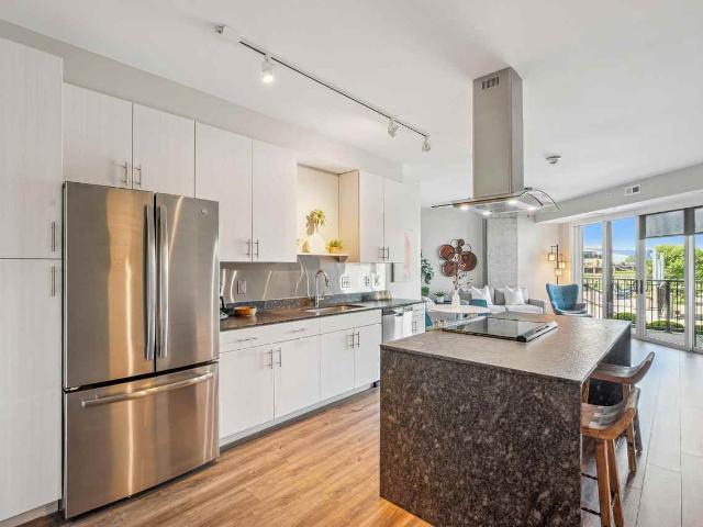 Waterside at River Park Apartments Studio Apartment for Rent at 1800 Marinas Edge Way Ste 100, Louisville, KY 40206 Butchertown