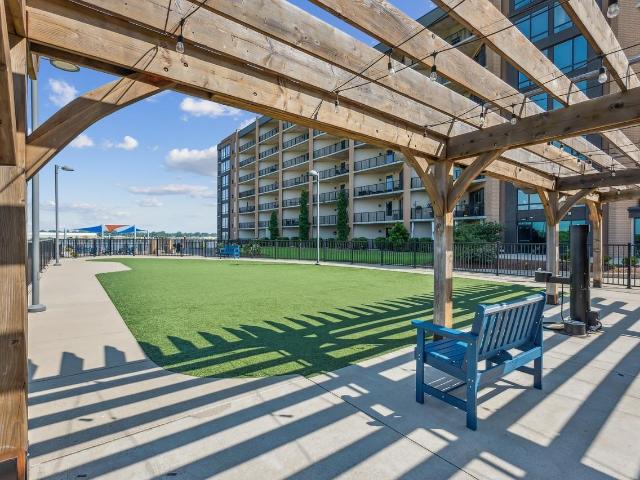 Waterside at River Park Apartments 1 Bedroom Apartment for Rent at 1800 Marinas Edge Way Ste 100, Louisville, KY 40206 Butchertown