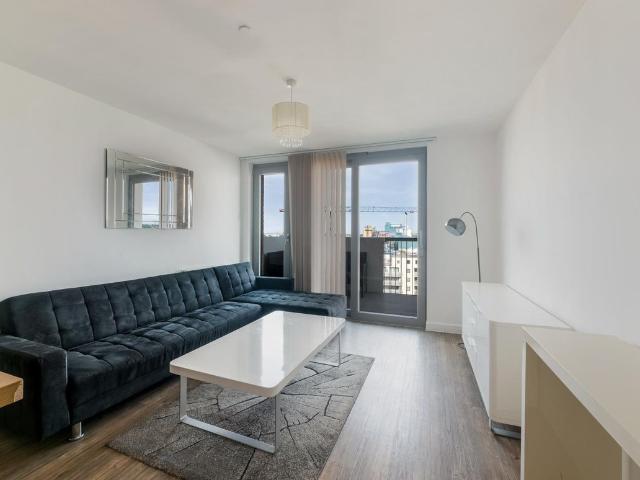 Waterside Heights, Waterside Park, London E16, 2 bed flat to rent, £2,300 pcm | PrimeLocation