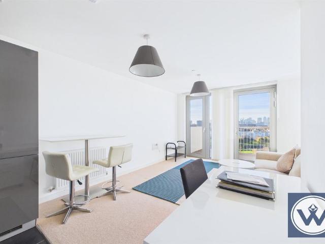 Waterside Heights, Booth Road, E16 1 bed apartment to rent £1,800 pcm £415 pw