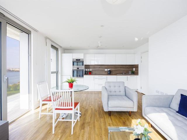 Waterside Heights E16, 2 bed flat to rent, £2,200 pcm | PrimeLocation