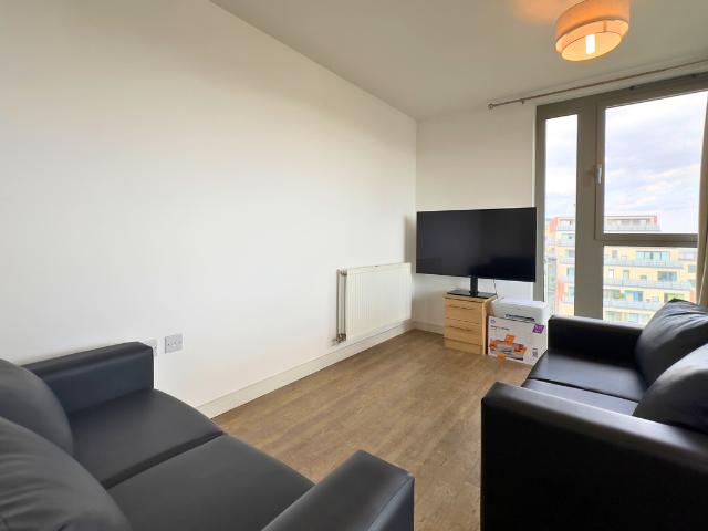 Waterside Heights, Poontoon Dock E16, 2 bed flat to rent, £2,400 pcm | PrimeLocation
