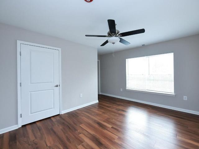 Waterside Oaks Apartments 2 Bedroom Apartment for Rent at 2400 Waterside Oaks Dr Sw, Gainesville, GA 30504