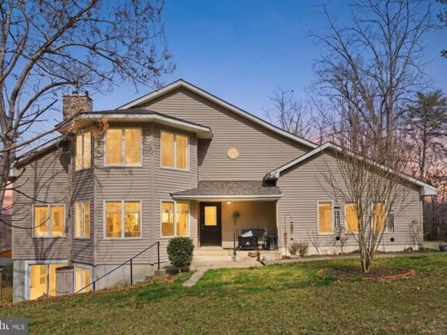 Waterside Ln, Montross, Home For Sale