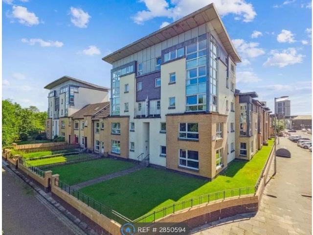 Waterside Place, Glasgow G5, 2 bed flat to rent, £1,200 pcm | PrimeLocation