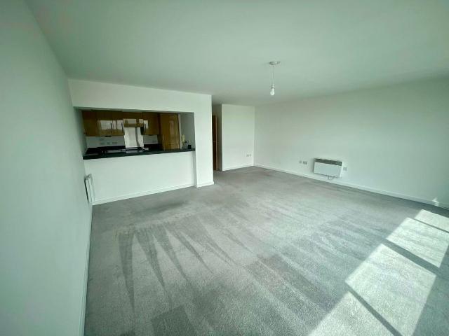 Waterside Way, Nottingham NG2, 2 bed flat to rent, £1,250 pcm | PrimeLocation