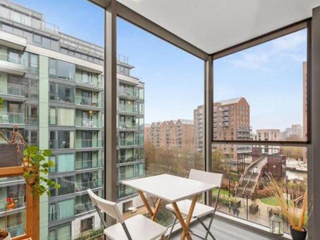 Waterside Way, London, 2 Bedroom Apartment