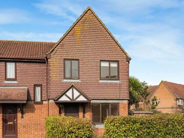 Watersmeet Close, Burpham, 3 Bedroom End