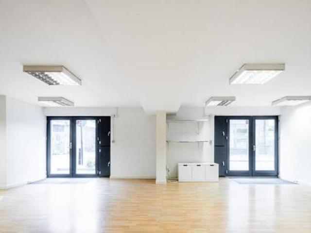 Waterson Street, London, Office For Sale