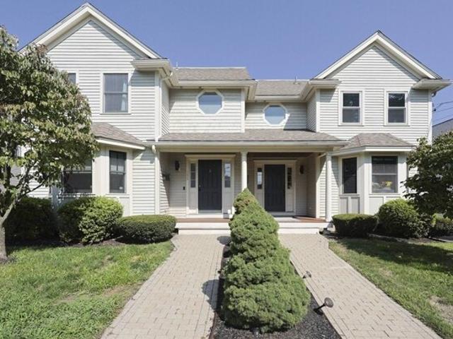 Watertown St Unit,watertown, Condo For Sale