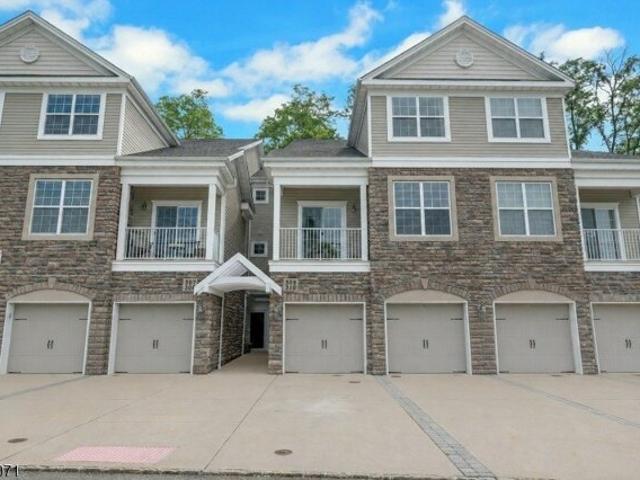 Waterview Ct Unit,hanover Twp, Home For Sale