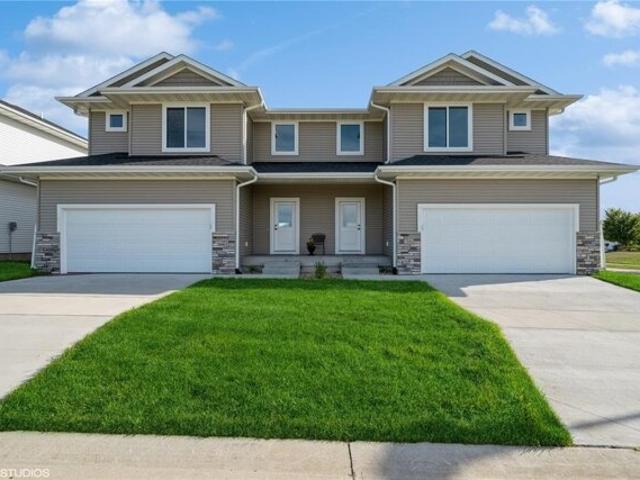 Waterview Dr Sw, Cedar Rapids, Condo For Sale