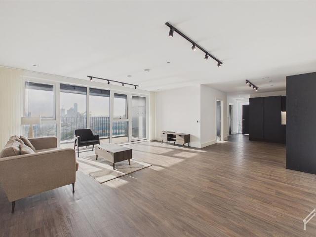 Waterway, North Kensington London NW10, 3 bed flat to rent, £3,800 pcm | PrimeLocation