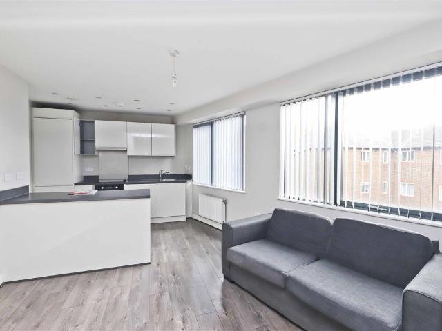 Waterways House, Yiewsley UB7, 2 bed flat to rent, £1,650 pcm | PrimeLocation