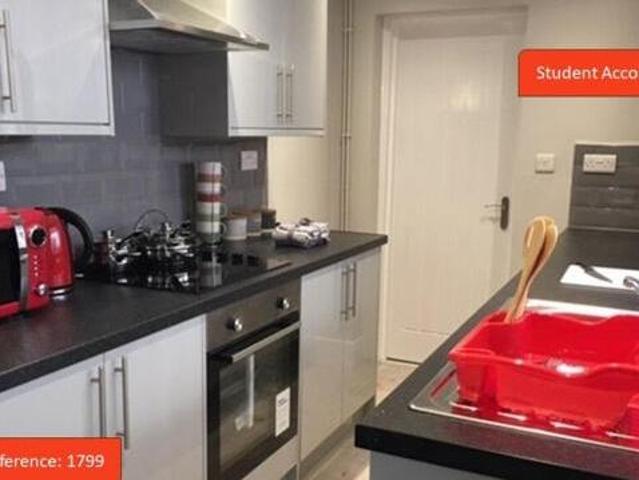 Watford Street, Shelton, 3 Bedroom House