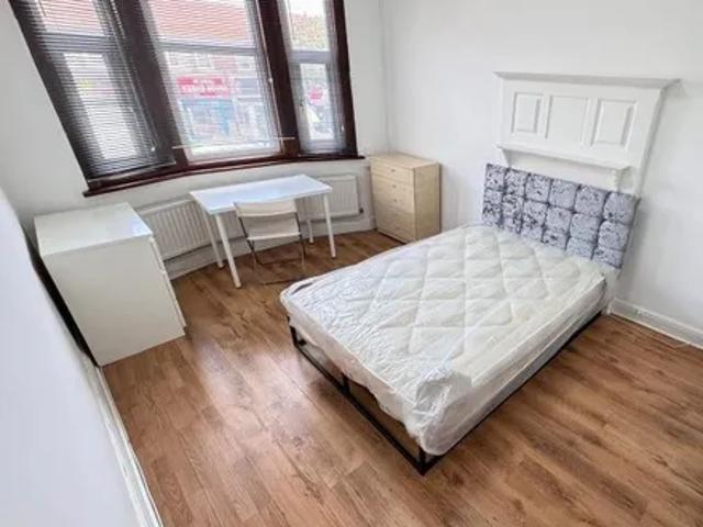 Watford Way, London, NW4 3JH, United Kingdom | Room for rent #167580590 | Rentberry