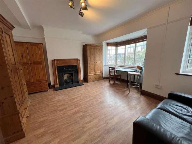 Watford Way, London, NW4