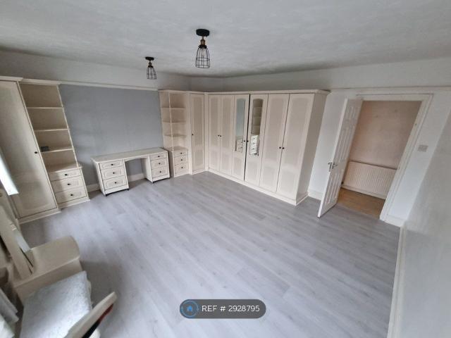Wath On Dearne, Rotherham S63, 2 bed flat to rent, £600 pcm | PrimeLocation