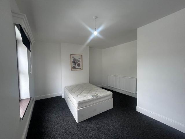 Wath Road, Mexborough S64, Room to rent, £395 pcm | PrimeLocation