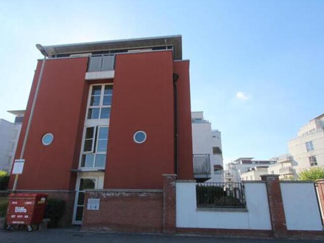 Watkin Road, Freemens Meadow, 2 Bedroom Flat