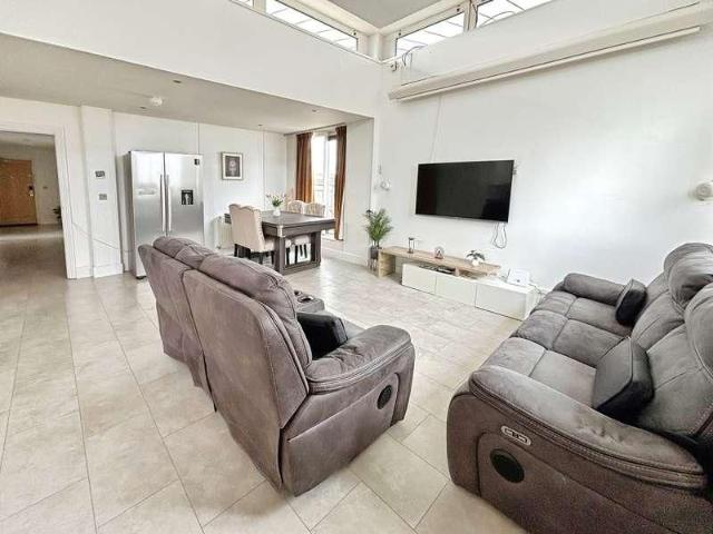 Watkin Road, Leicester, LE2