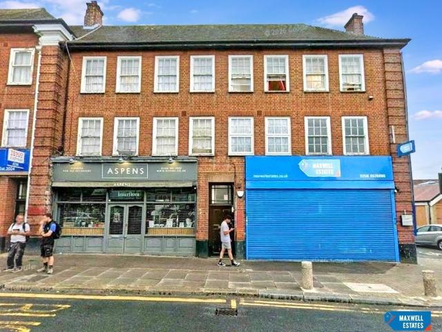 Watling Avenue, Burnt Oak 2 bed apartment to rent £1,700 pcm £392 pw