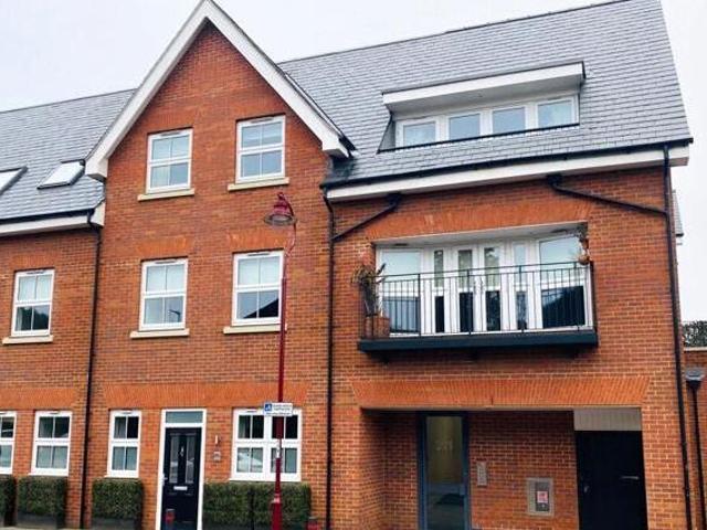 Watling Avenue, Radlett, Office For Rent