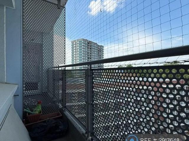 Watling Gardens, London, NW2 2 bed flat to rent £2,250 pcm £519 pw