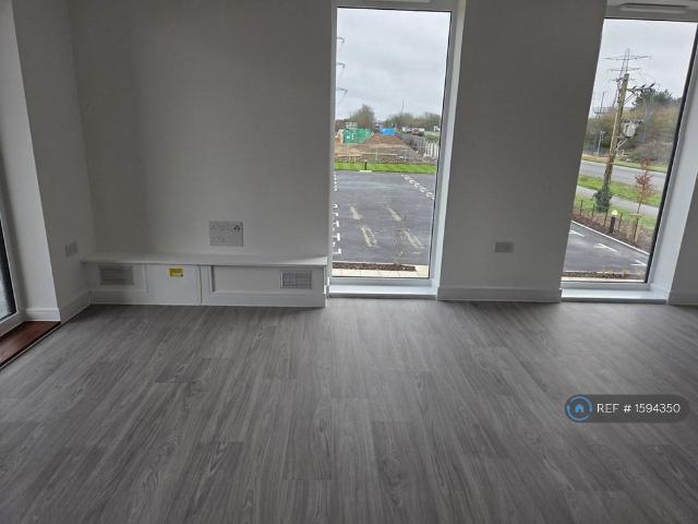 Watling Street, Watling Street. Close. 2 bed flat to rent £1,825 pcm £421 pw
