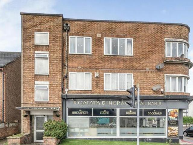 Watling Street, Chatham, 3 Bedroom Apartment