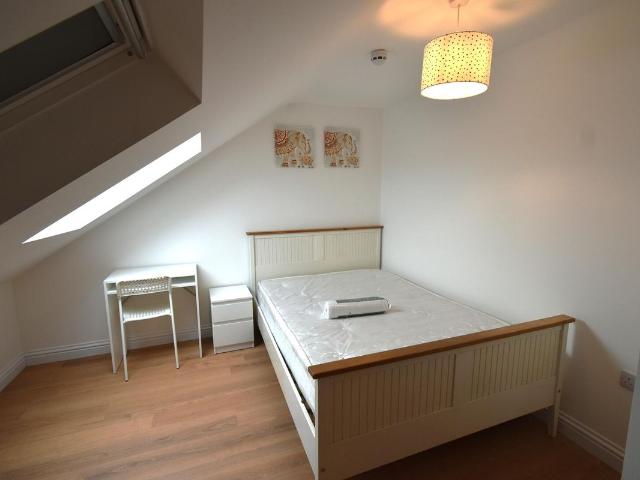 Watling Street, Dartford DA2, Room to rent, £750 pcm | PrimeLocation