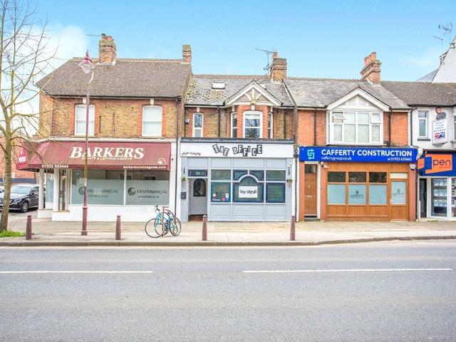 Watling Street, Radlett, Hertfordshire WD7, 2 bed flat to rent, £1,300 pcm | PrimeLocation
