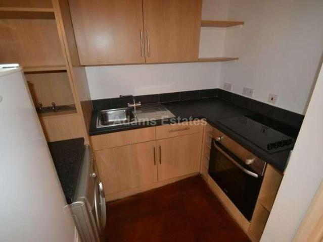Watlington Street, Reading, RG1
