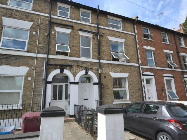 Watlington Street, Reading RG1, 1 bed flat to rent, £1,100 pcm | PrimeLocation