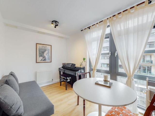 Watney Street, London E1, 2 bed flat to rent, £2,450 pcm | PrimeLocation