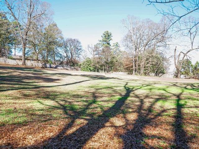 Watson Cir, Montgomery, AL 36109