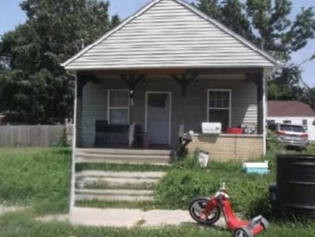 Watson St