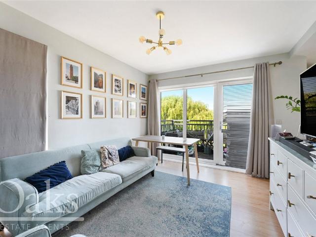 Watson Place, South Norwood SE25, 3 bed flat to rent, £2,200 pcm | PrimeLocation