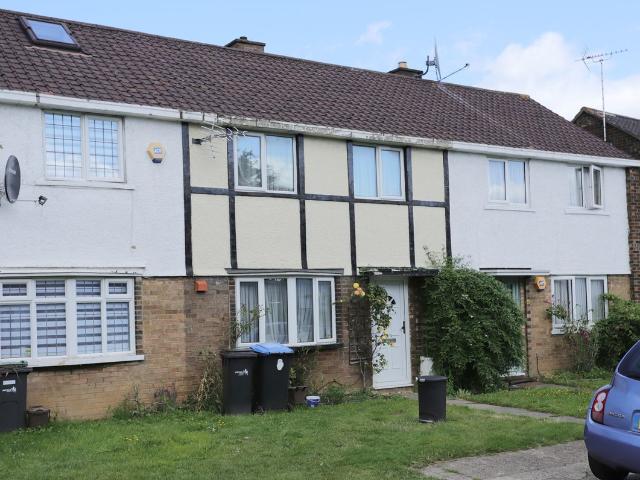 Wauthier Close, Palmers Green N13, 2 bed terraced house to rent, £1,900 pcm | PrimeLocation