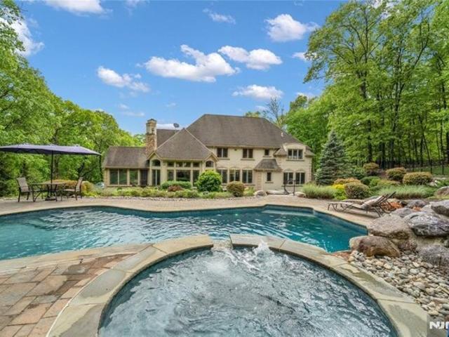 Waughaw Rd, Montville Township, Home For Sale