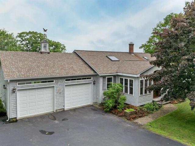 Waukewan St, Meredith, Home For Sale
