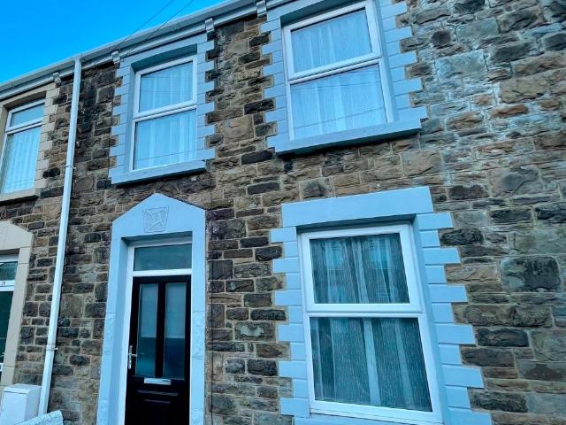 Waun Road, Morriston, Swansea SA6, 3 bed semi detached house to rent, £875 pcm | PrimeLocation