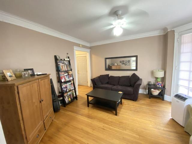 Waveland Park Court