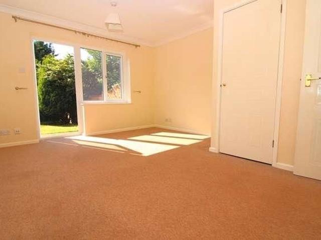 Wavendon Gate A Lovely Bedroom Home With Brand New Kitchen, MK7