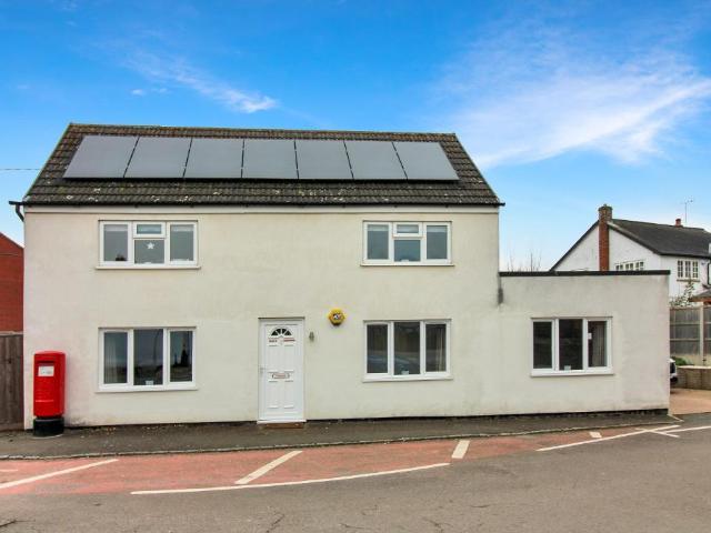 Wavendon, Milton Keynes MK17 2 bed flat to rent £1,150 pcm £265 pw