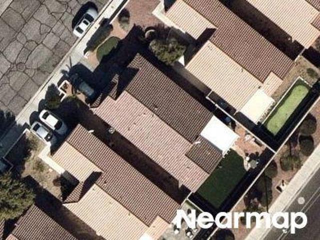 Wavering Pine Dr