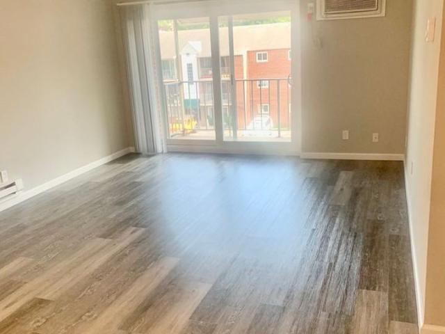 Waverly Apartments 1 Bedroom Apartment for Rent at 329 W Washington St, West Chester, PA 19380